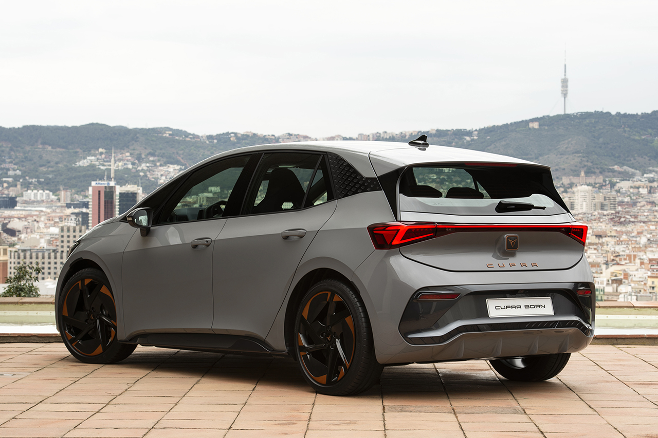 Cupra Born (2022). Prix et gamme de la compacte sportive électrique