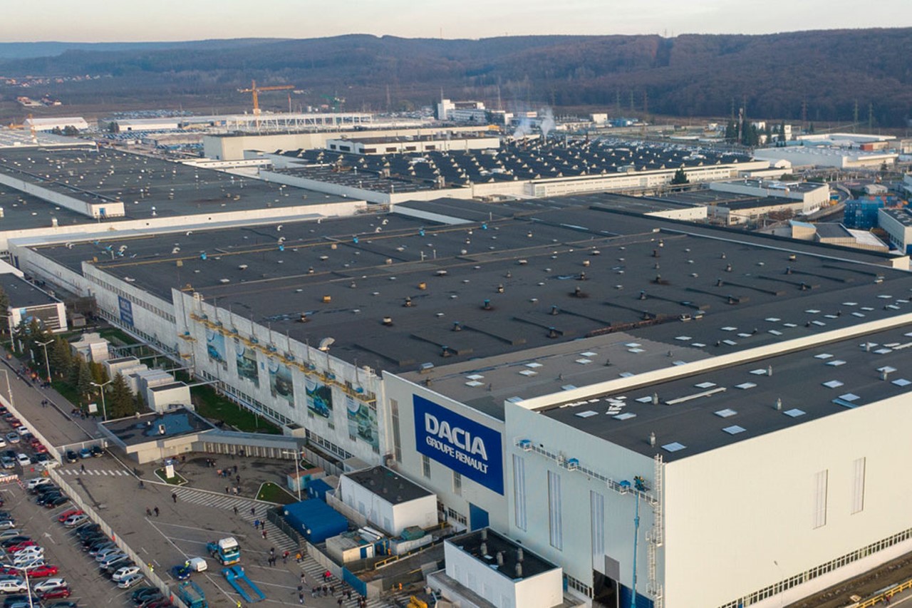 Dacia. 7 millions de véhicules produits dans l'usine historique - Photo ...