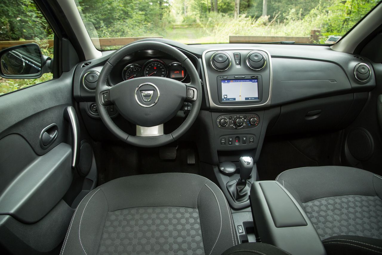 Diaporama et photos - Essai Dacia Sandero dCi 90 Easy-R (2016) : pas la ...