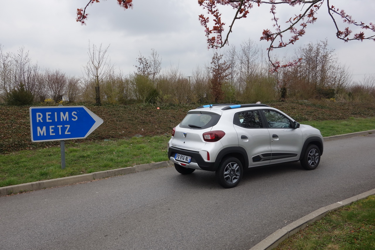Photo 5 - prix dacia spring - Essai Dacia Spring électrique : le test ...