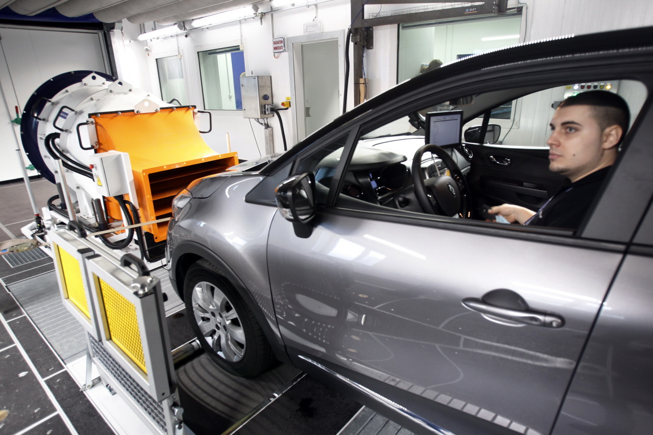 Photo 1 - Dieselgate : la pression monte de toutes parts