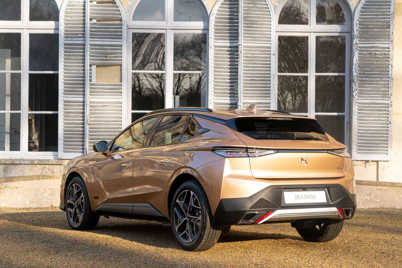 Photo 6 - ds4 cross 2021 couleur - DS4 Cross (2021). Première rencontre ...