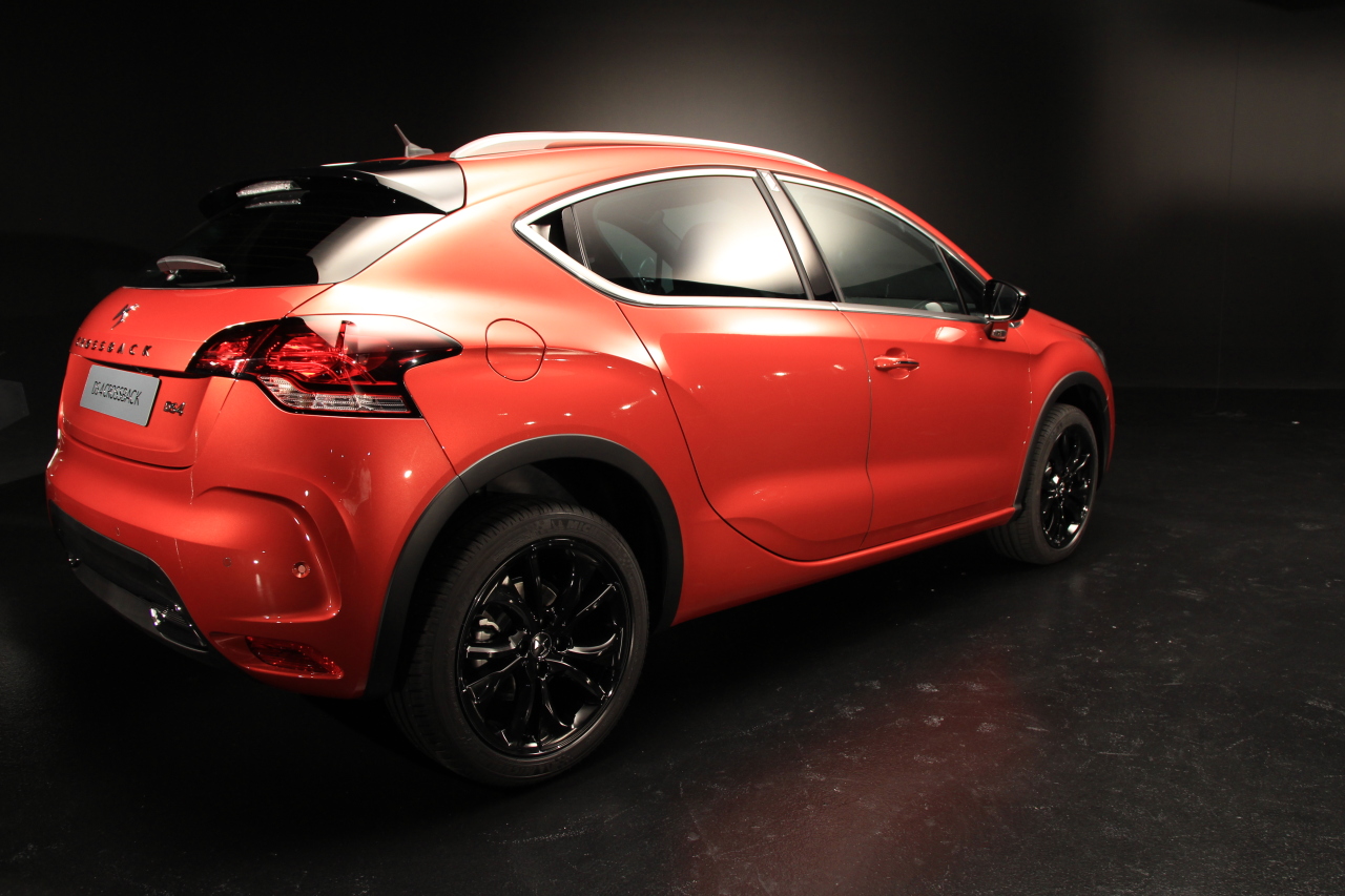 DS 4 Crossback (2015) : premières photos officielles - Photo #9 - L'argus