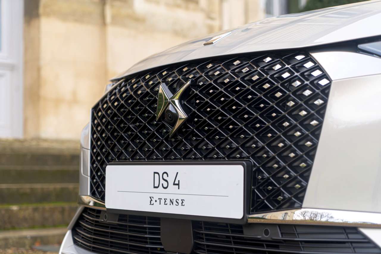 Diaporama et photos - DS4 Opéra (2021). Bienvenue à bord de la compacte ...