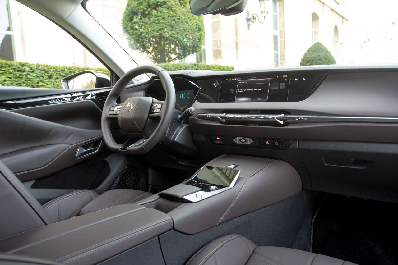 Diaporama et photos - DS4 Opéra (2021). Bienvenue à bord de la compacte ...