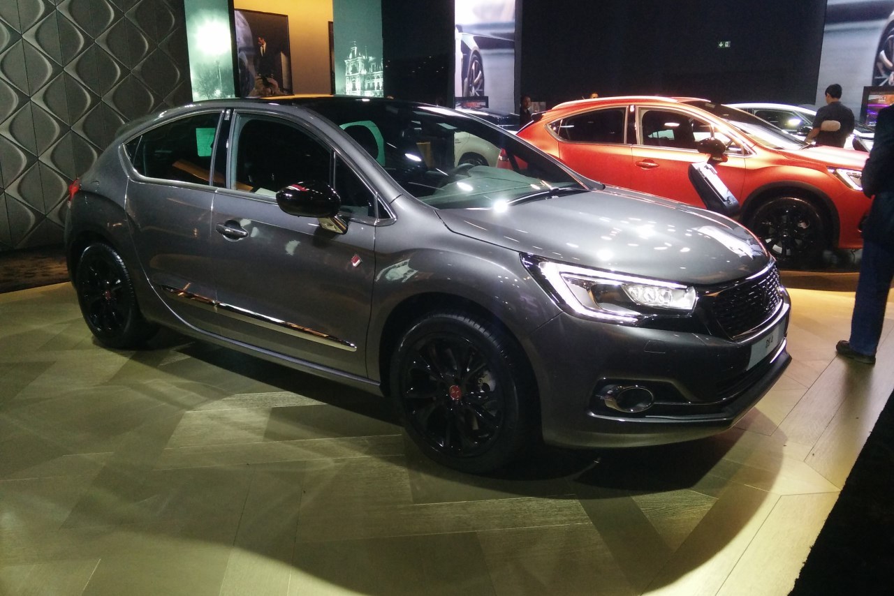 DS 4 Performance Line : une DS 4 à l'esprit plus sportif - Photo #1 - L ...