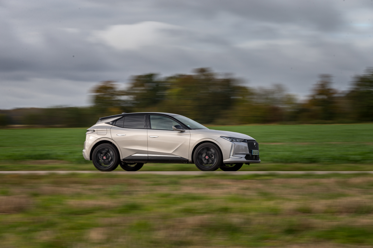 Photo 4 - DS4 Performance Line + - Essai DS4 BlueHDi 130 : un diesel à ...