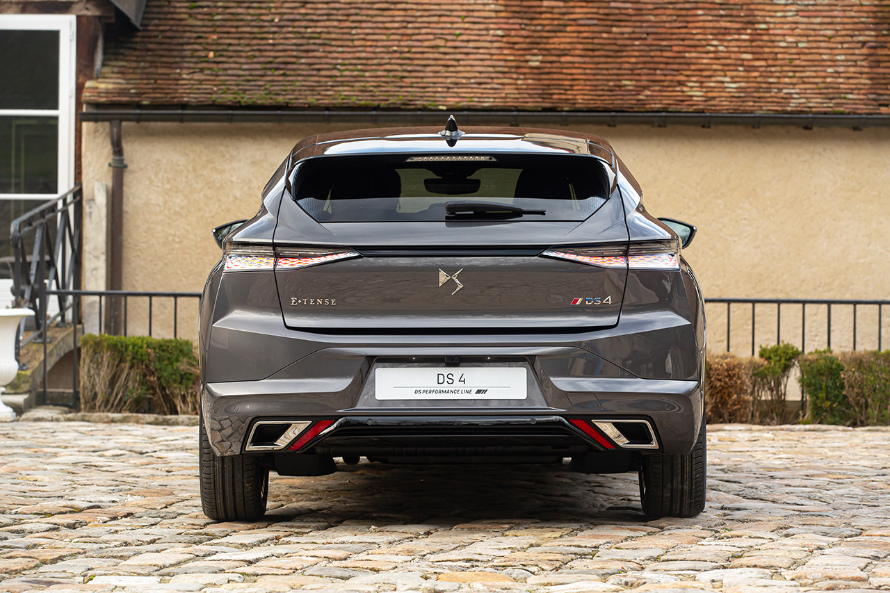 Photo 28 - DS4 2021 bouclier arriere - DS4 II vs Peugeot 308 III (2021 ...
