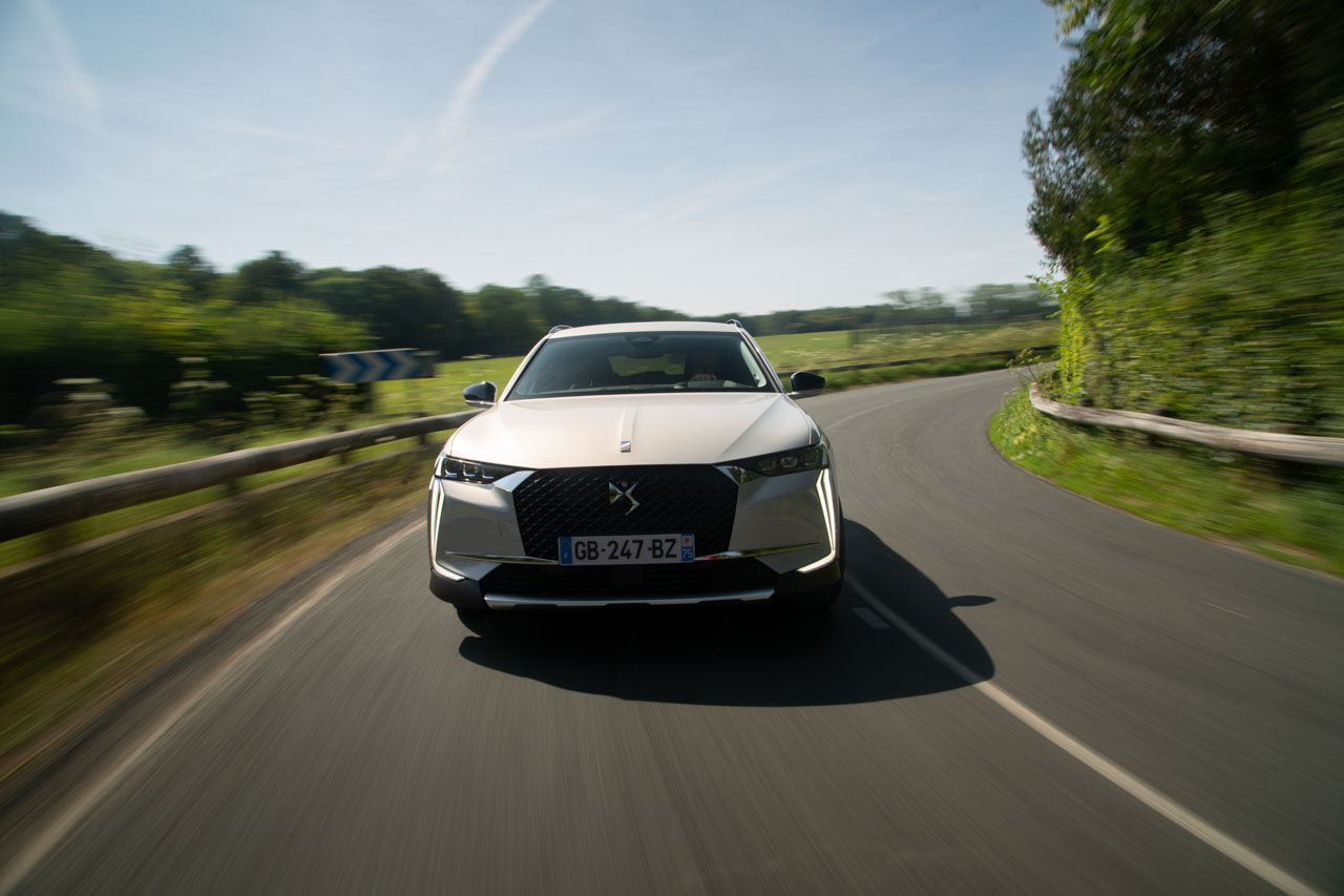 Photo 2 - DS4 moteurs et puissances - Essai DS4 hybride (2021) : l ...