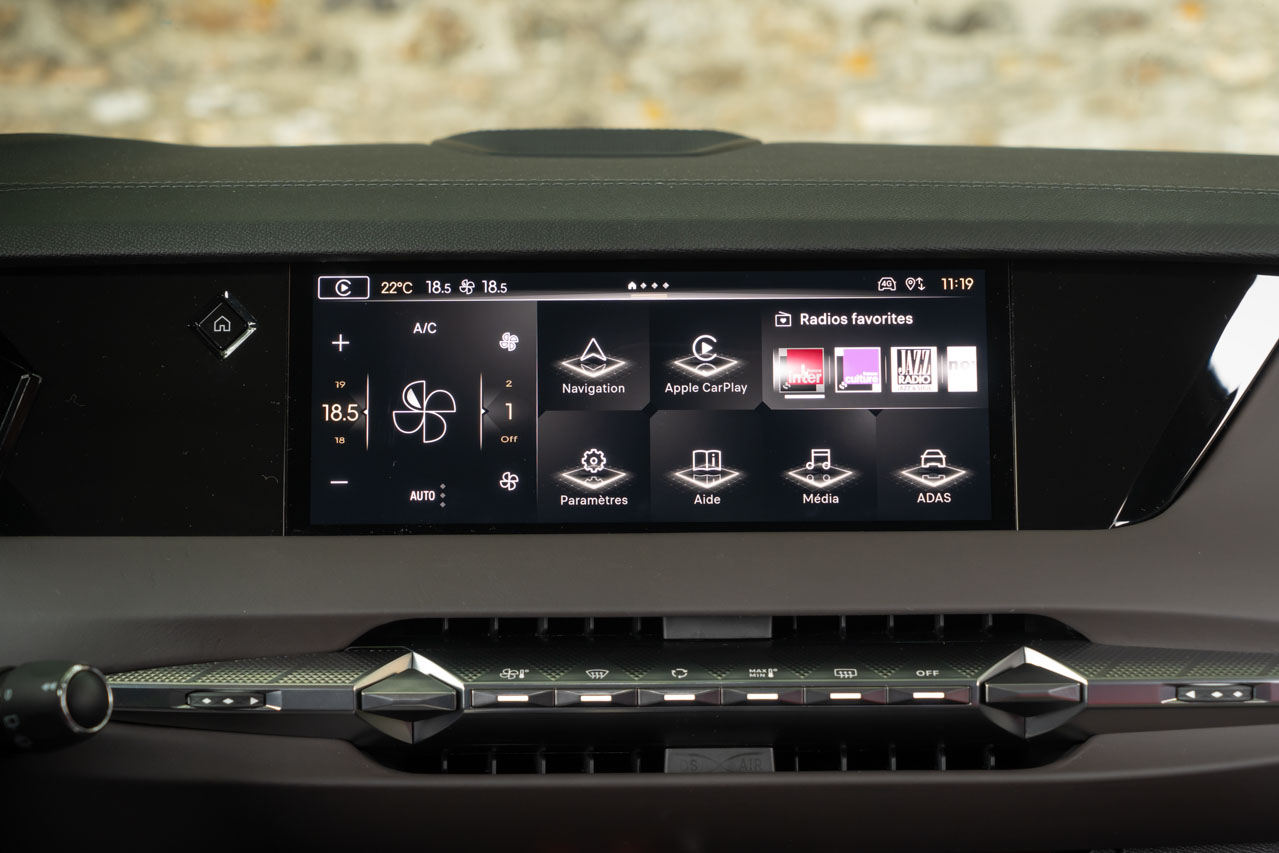 Essai DS4 hybride (2021) : l'ambitieuse française