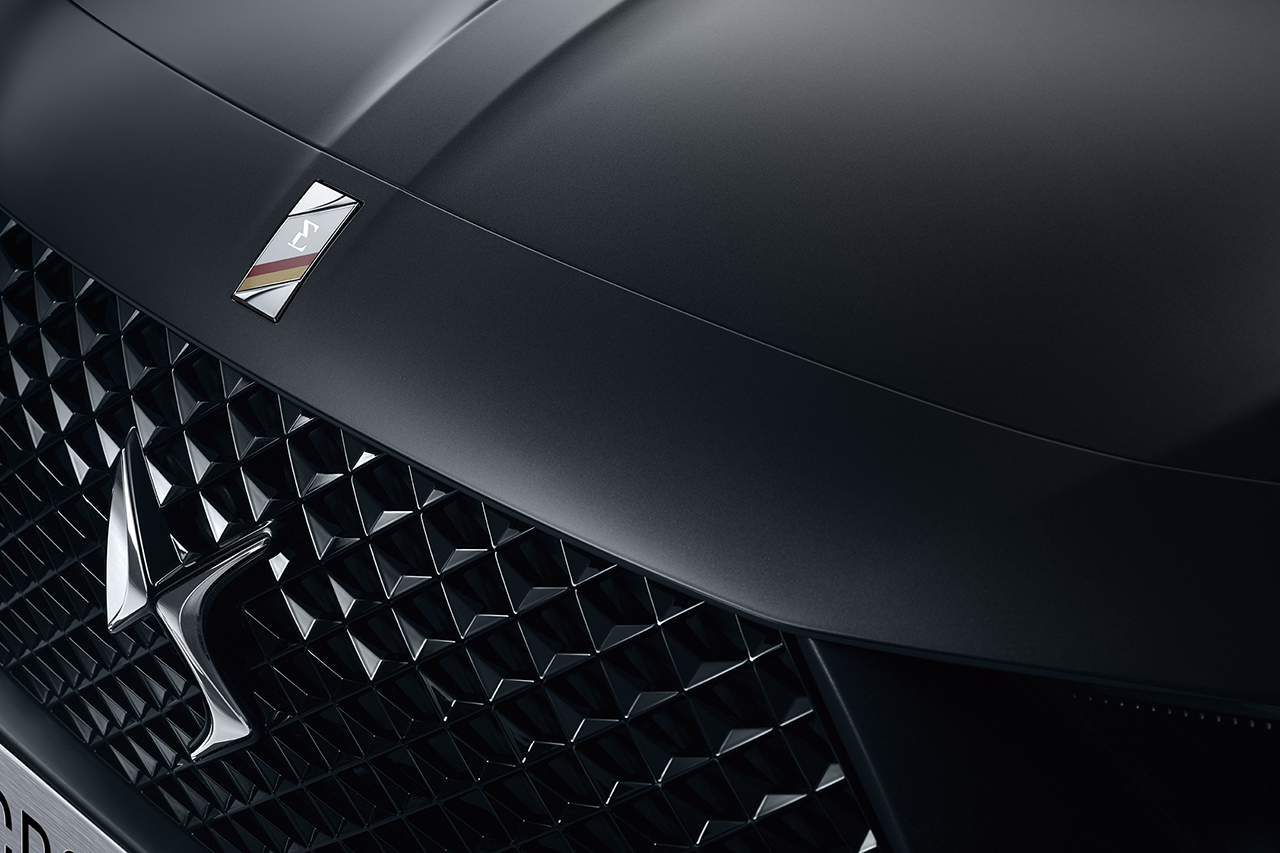 DS7 Crossback (2021). Série limitée "Ligne Noire" pour le SUV