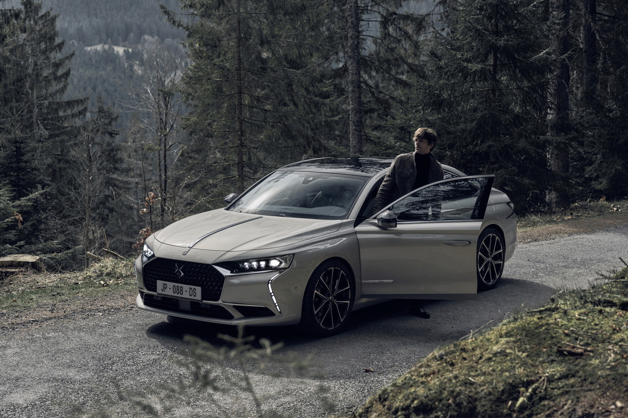 DS 9. Esprit de Voyage, finition Opéra... ce qui change en mai 2023 ...