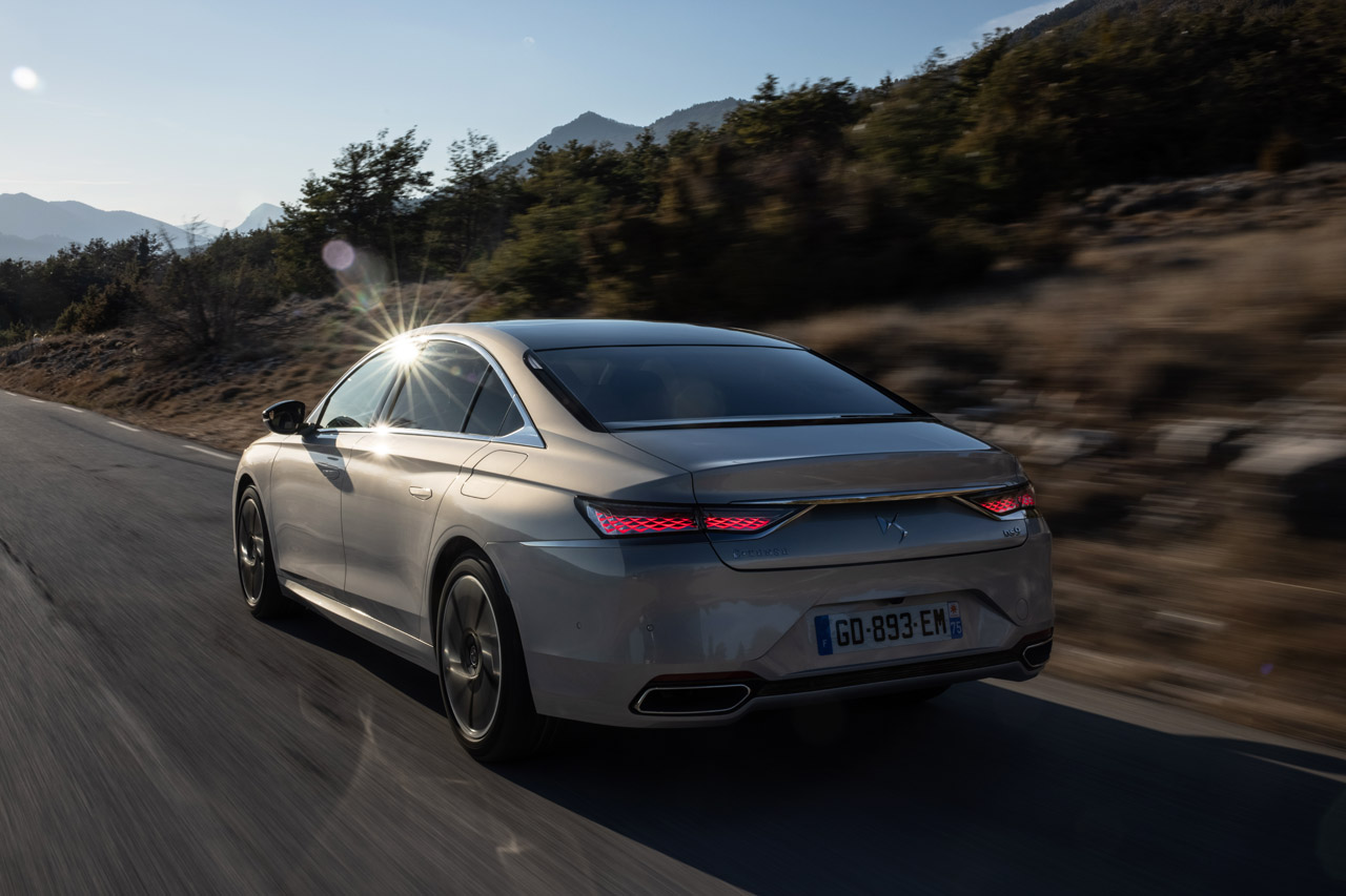 Essai DS9 E-Tense 250 (2022). La berline hybride tricolore s'affirme - Photo #4 - L'argus