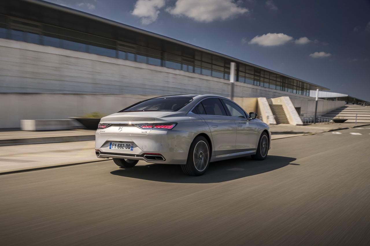 Essai DS9 (2021) : notre avis sur la berline haut de gamme française ...