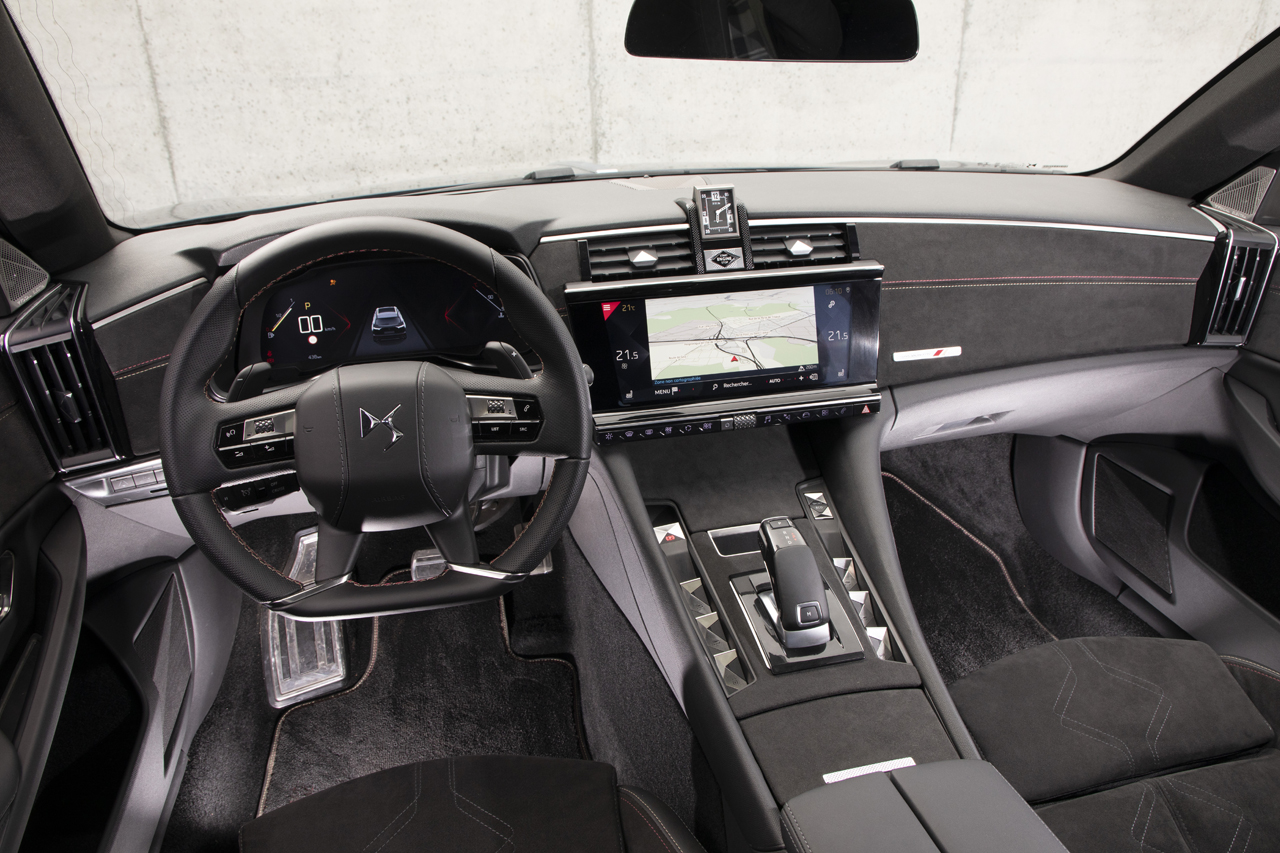 Photo 3 - intérieur ds9 - DS9 (2021). Les tarifs déjà connus