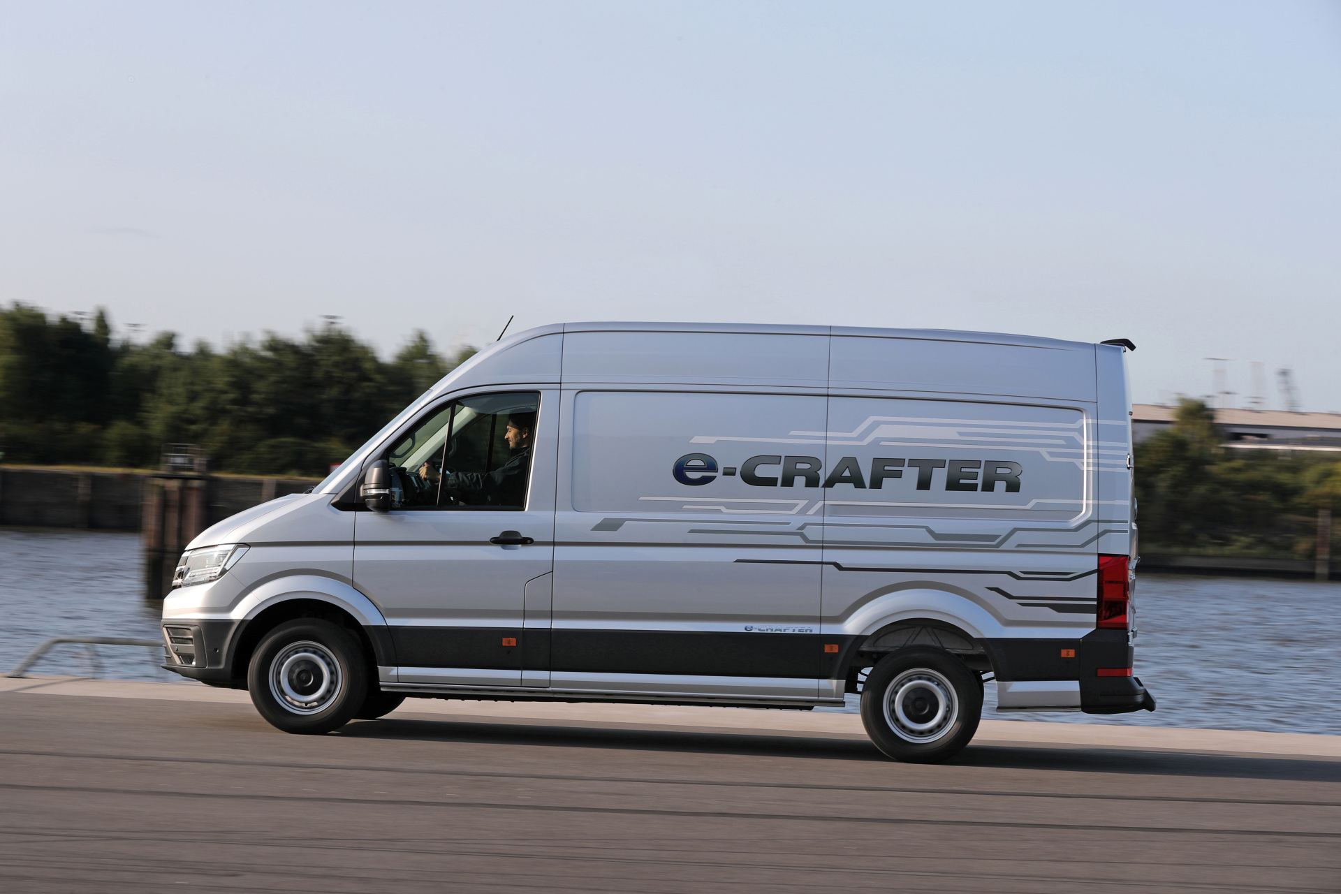 Le Volkswagen e-Crafter arrive
