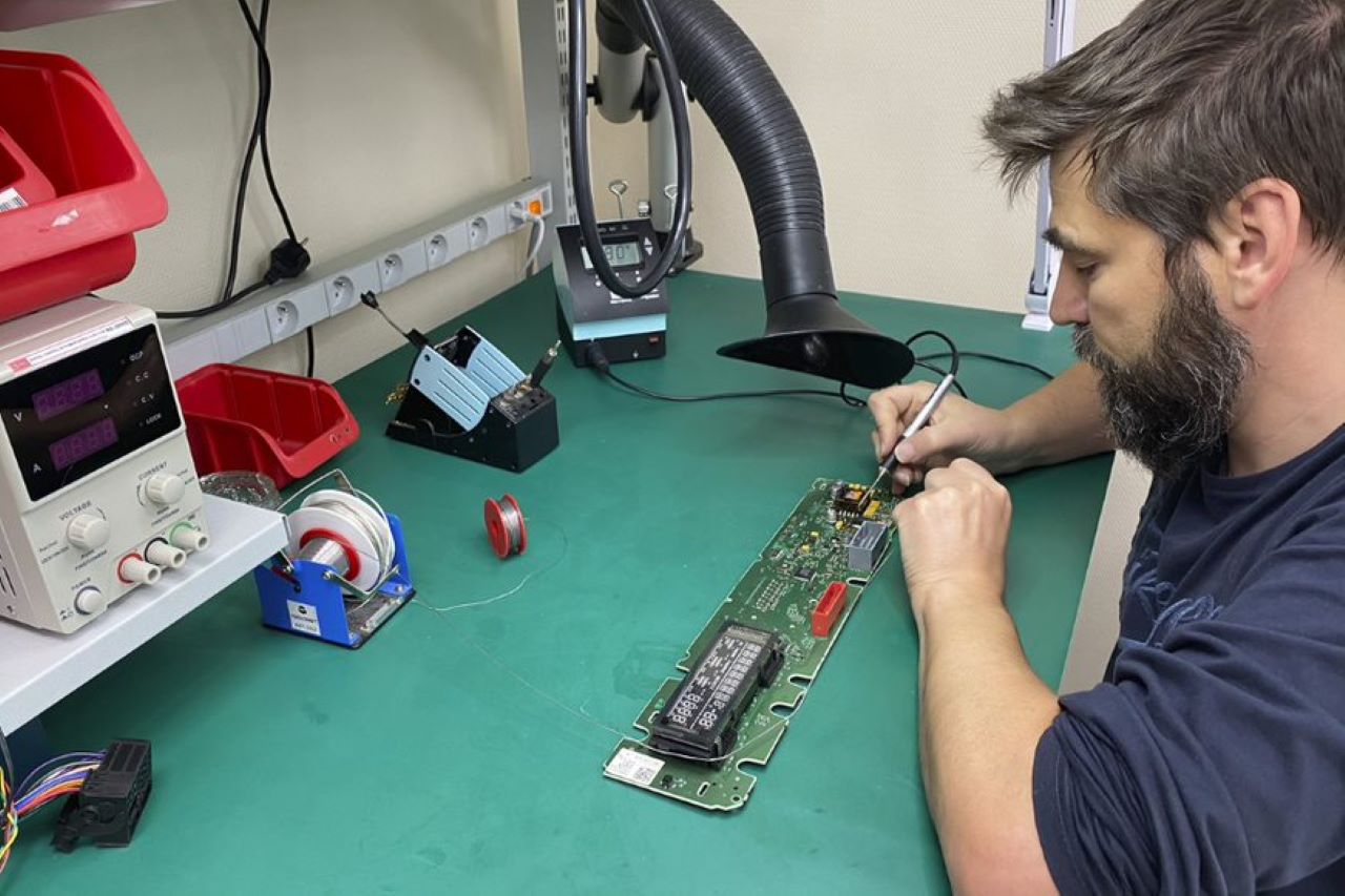 Réparer l'électronique plutôt que la jeter