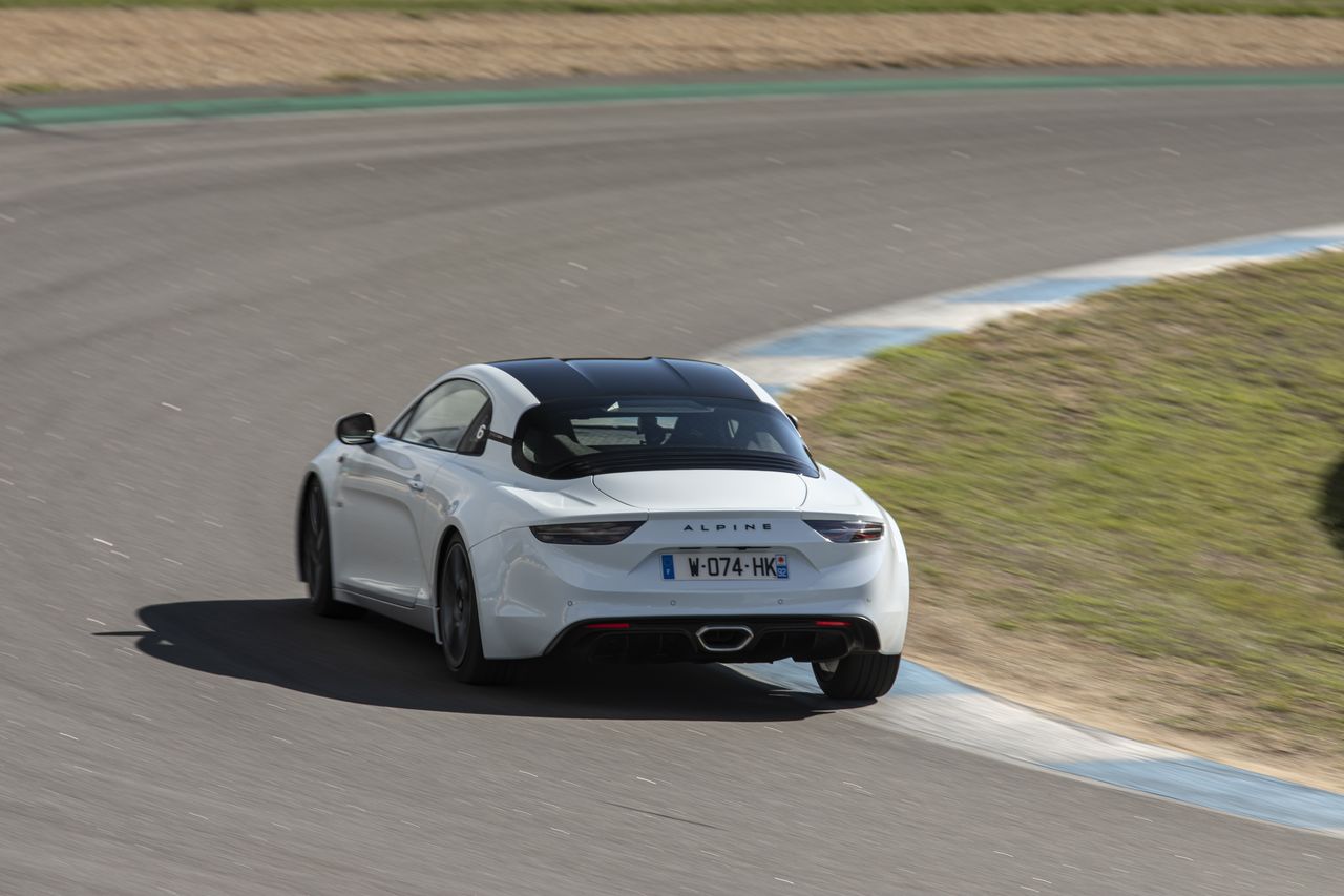 Essai Alpine A110 S : notre avis sur l'A110 de 292 ch
