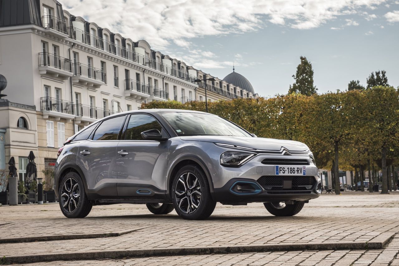 Photo 14 - Essai comparatif : la Citroën ë-C4 défie la Volkswagen ID.3