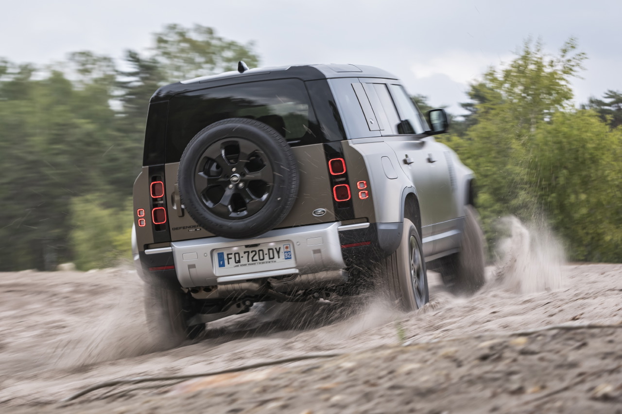 Essai Land Rover Defender 2020 : notre avis sur le nouveau Defender