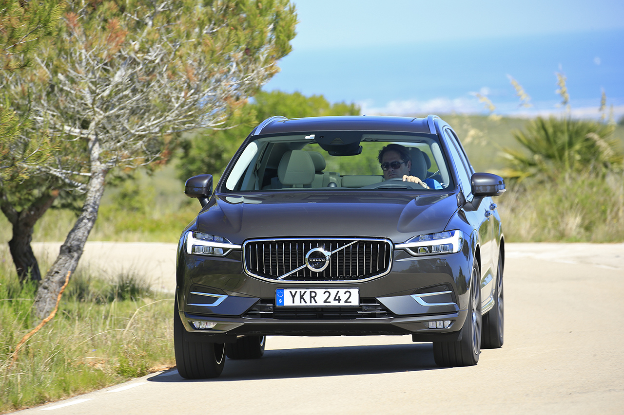 Photo 5 - Action aV Volvo XC60 D5 AWD 2017 - Volvo XC60 (2017 ...