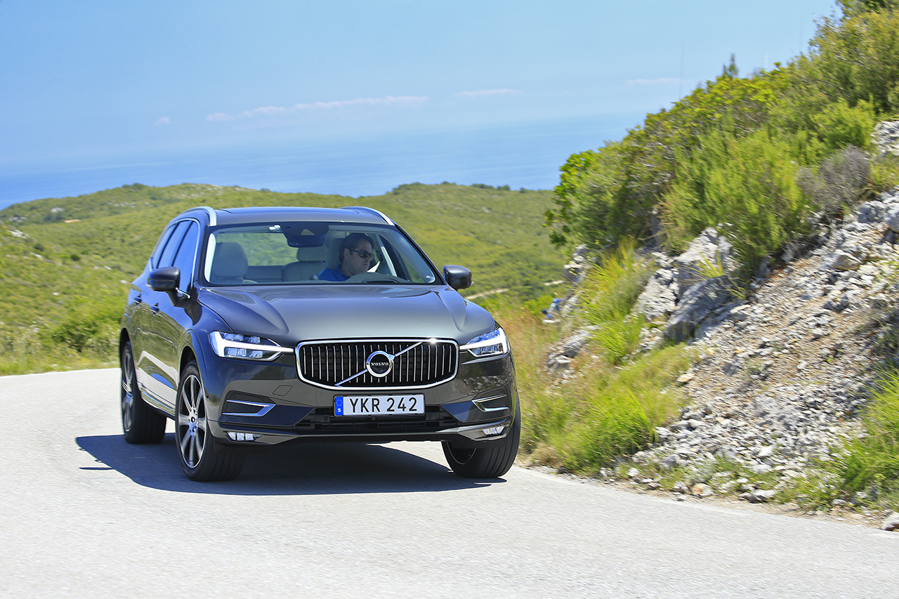 Photo 15 - Action Volvo XC60 D5 AWD 2017 - Volvo XC60 (2017) : premier ...