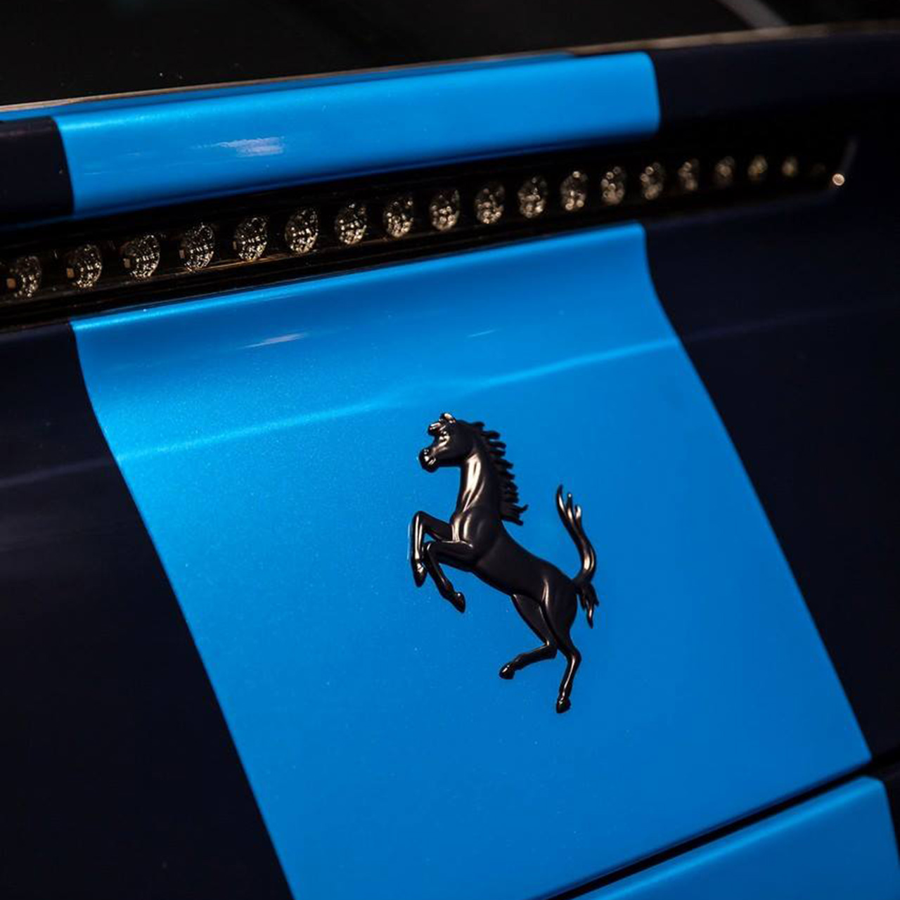 Diaporama et photos - Ferrari GTC4Lusso Azzurra : un modèle unique par ...