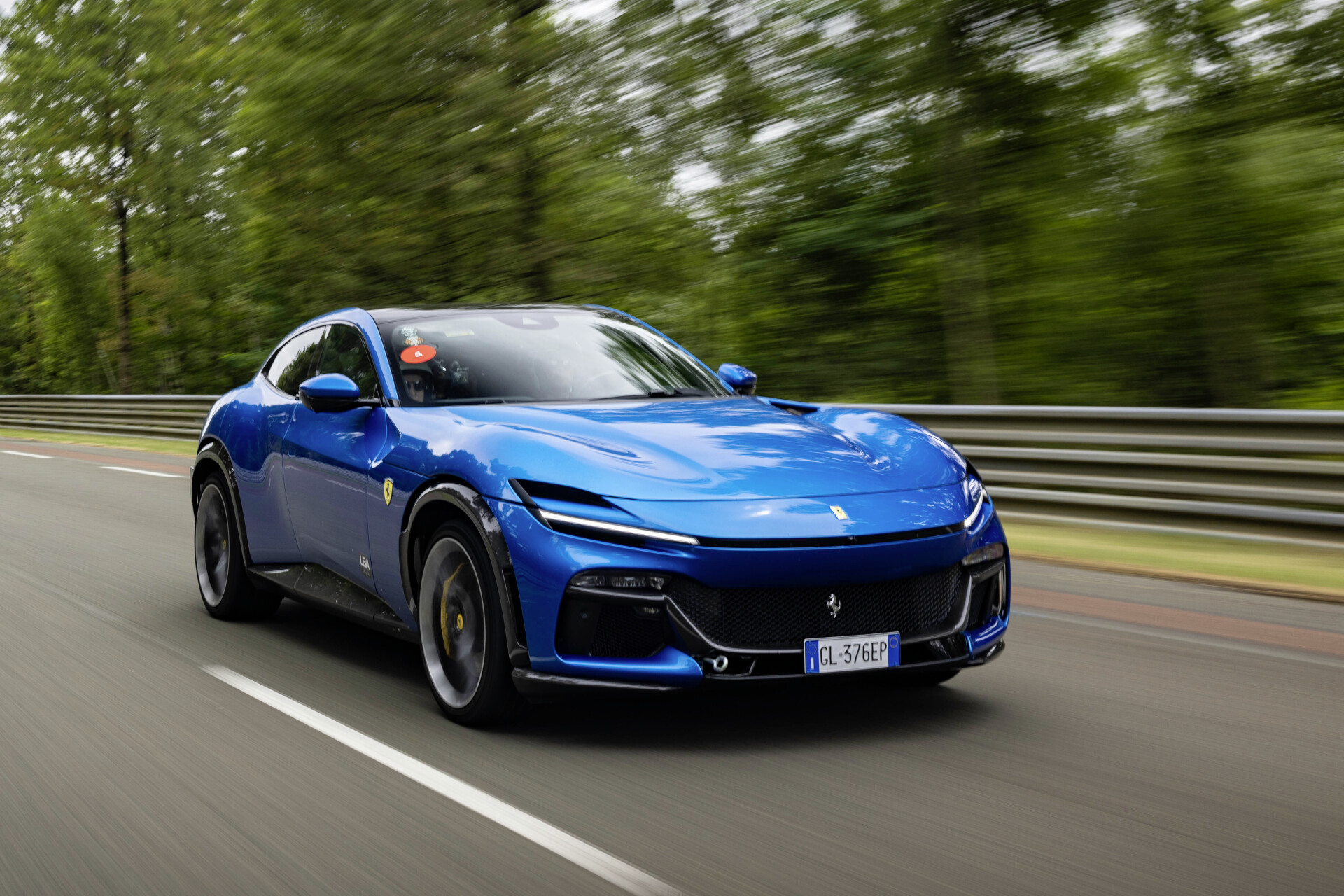 Un tour en Ferrari Purosangue sur le circuit des 24H du Mans - Actus ...