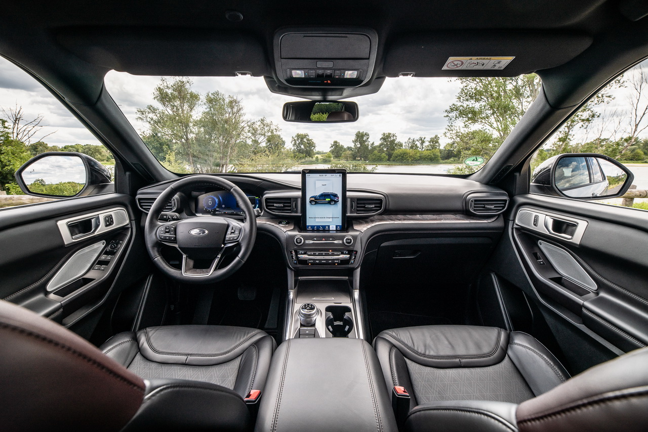Essai Ford Explorer hybride rechargeable : V6, 457 ch et zéro malus