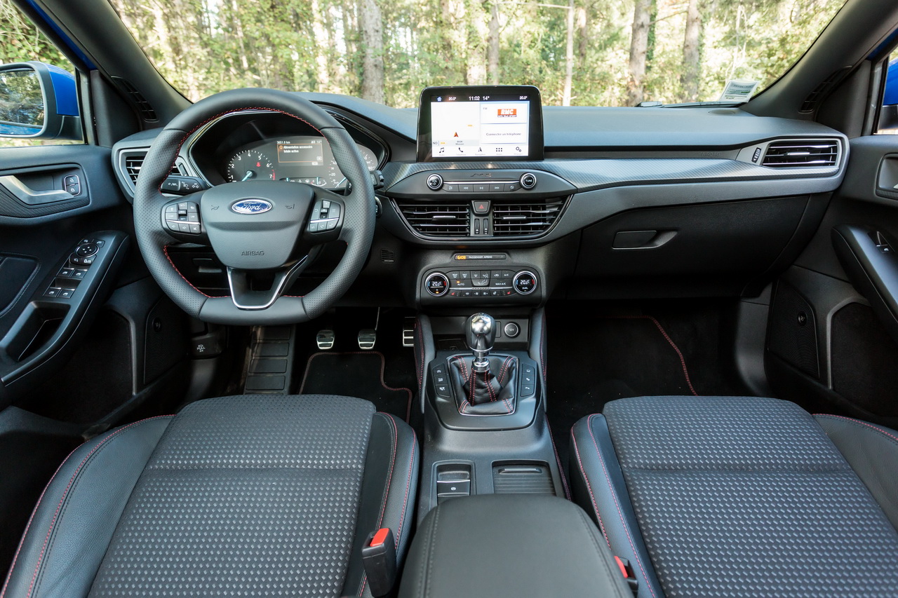Ford Focus 2018 Interior St Line | Cabinets Matttroy