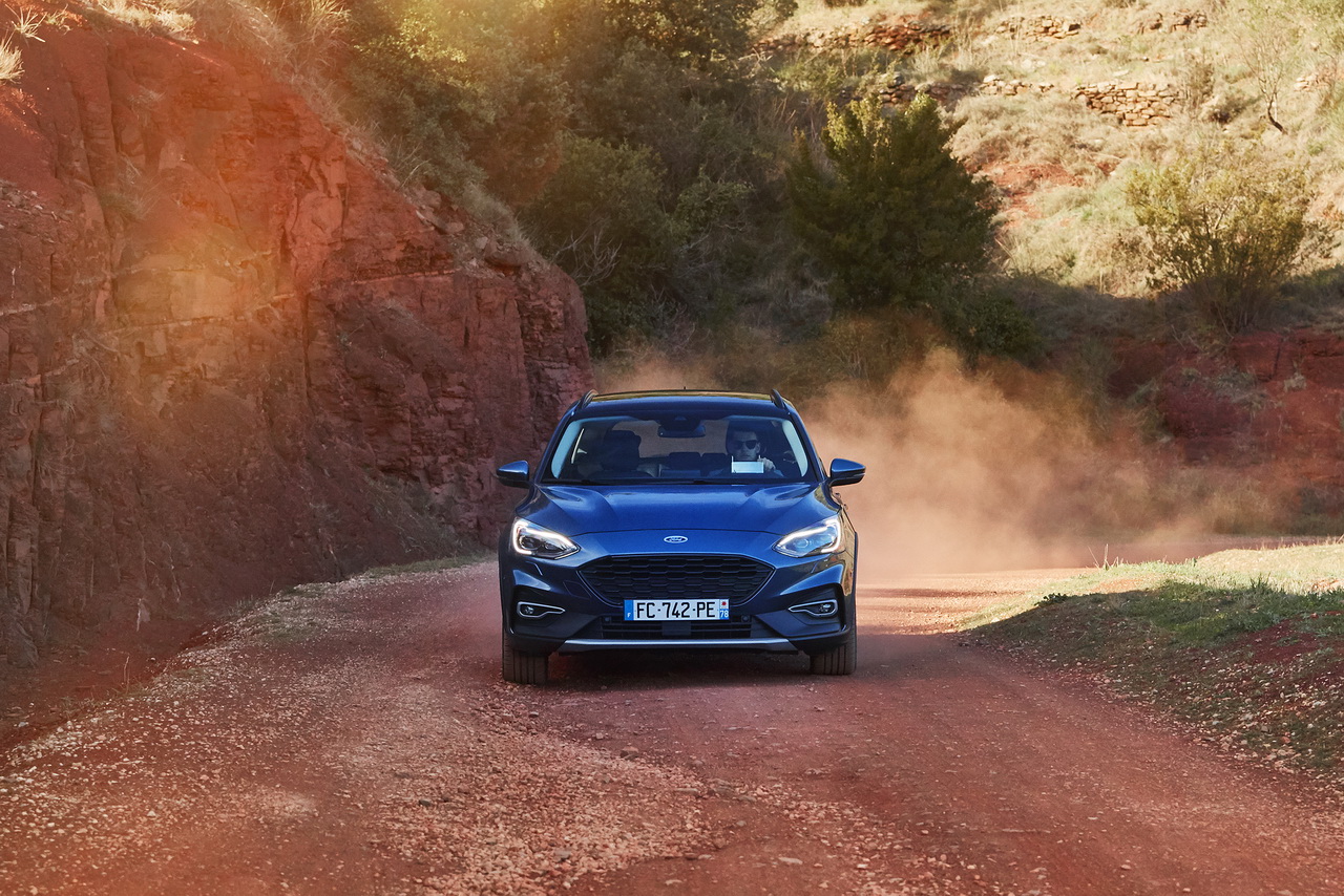 Photo 7 - ford focus sw active 2019 en essai sur la terre - Essai Ford ...