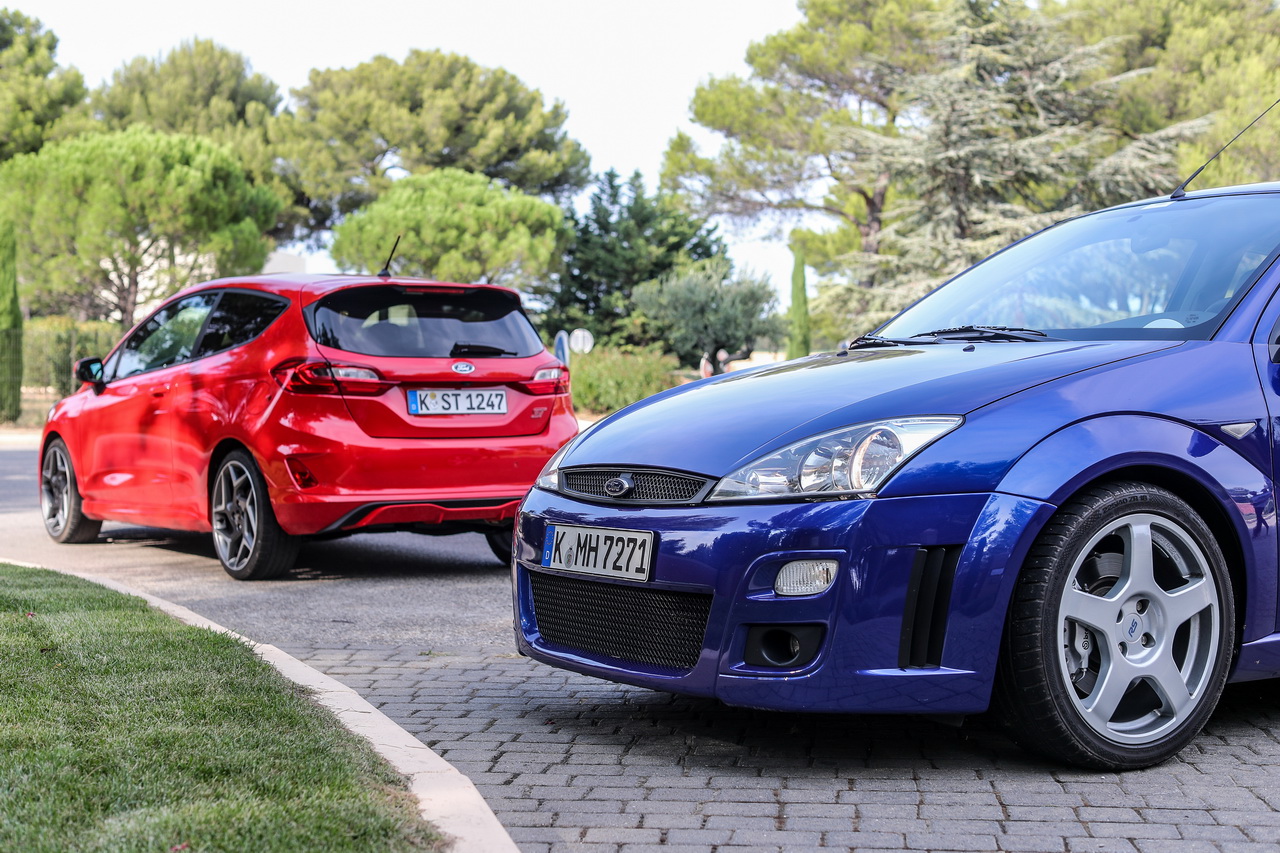 Diaporama et photos - Ford Focus RS MKI vs Ford Fiesta ST : c'était ...