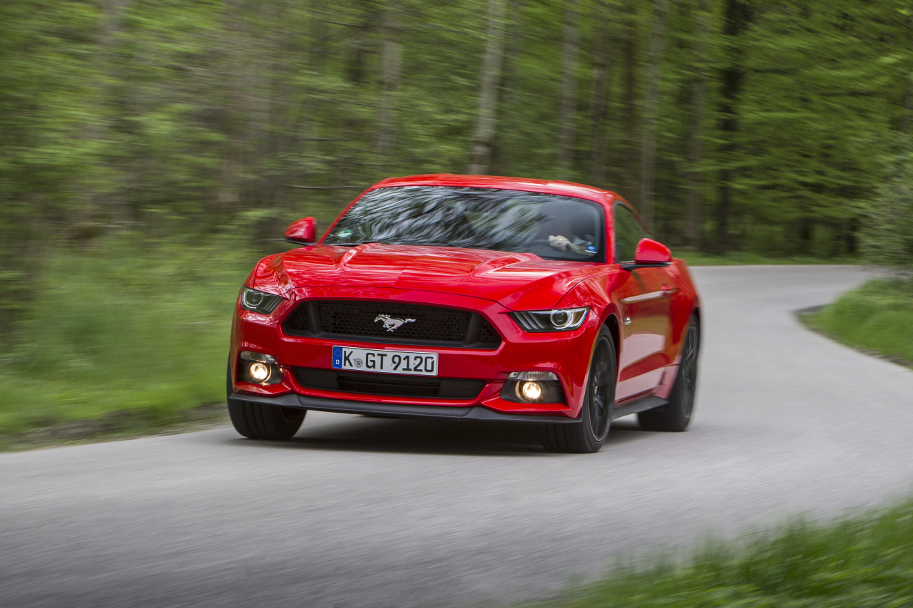 Ford Mustang : la Mustang V8 dans une vidéo à 360 degrés