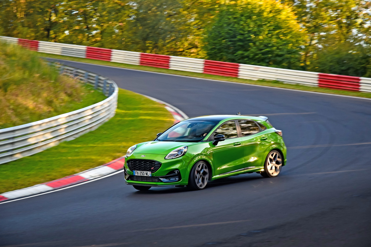 Photo 4 - Test Puma Nurburgring - WRC 2022. Ford dévoile le Puma Rally1 ...