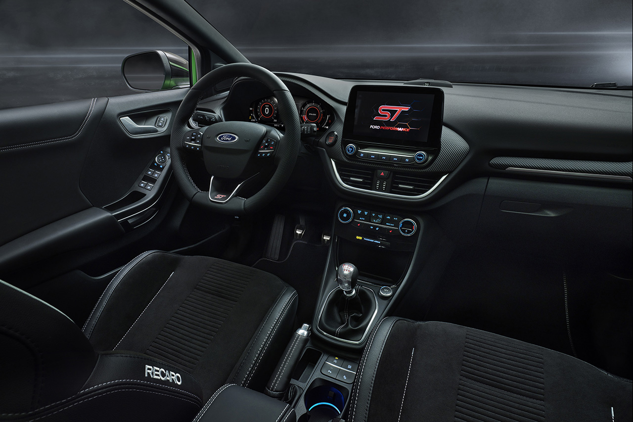 Photo 25 - ford puma st intérieur - Ford Puma ST (2020). Le SUV urbain ...