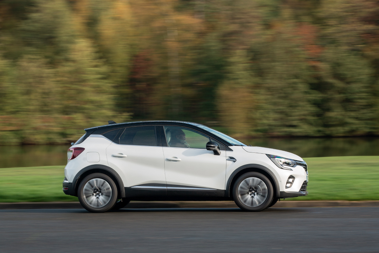 Photo 22 - Profil Renault Captur 2 - Essai comparatif : le Ford Puma ...