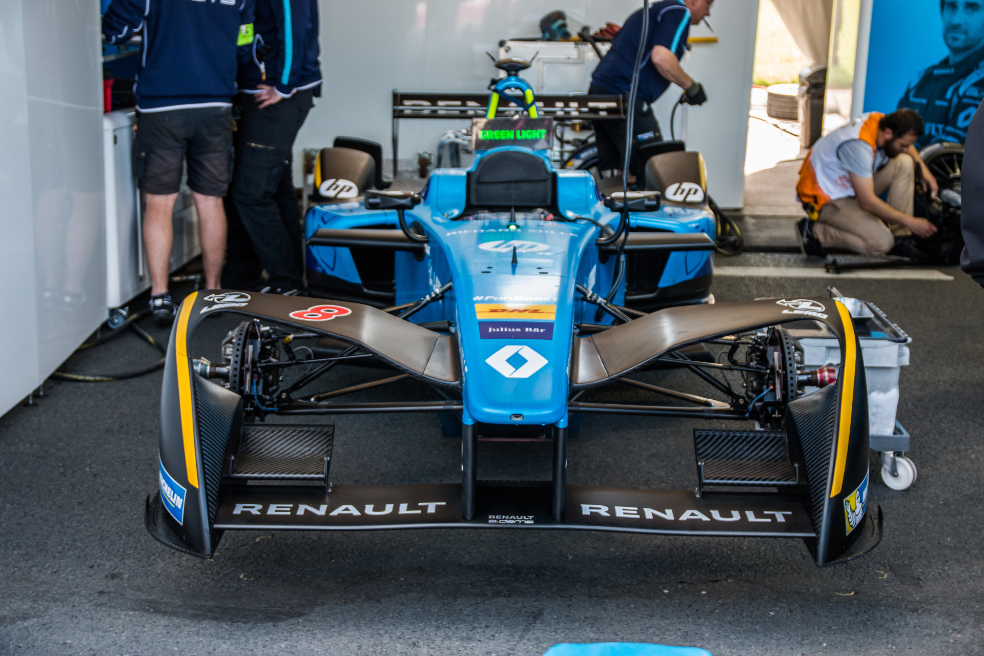 Formula E. Dans les coulisses du ePrix de Paris | L'Argus