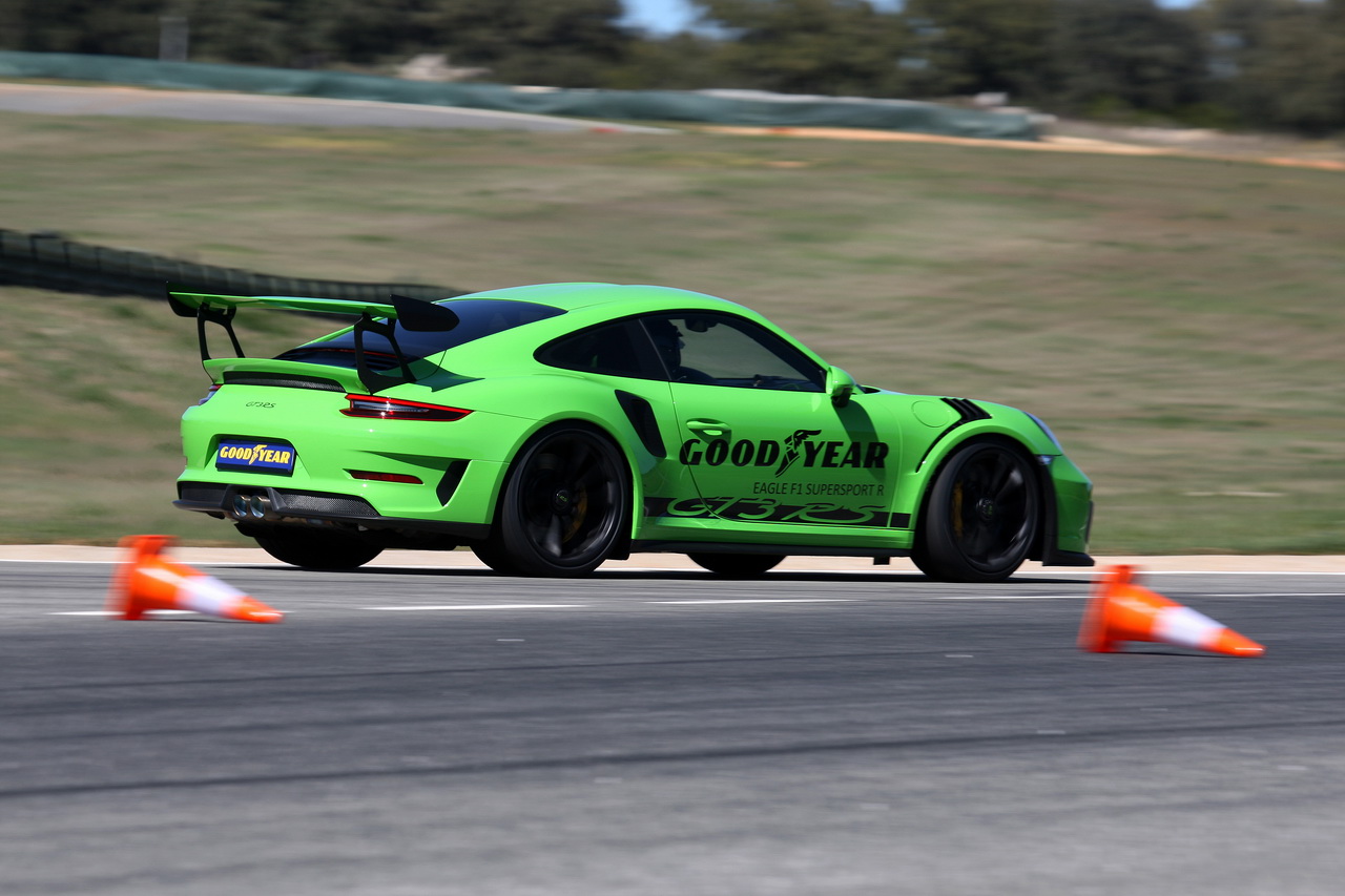 Diaporama et photos - Goodyear Eagle F1 Series : une nouvelle gamme de ...