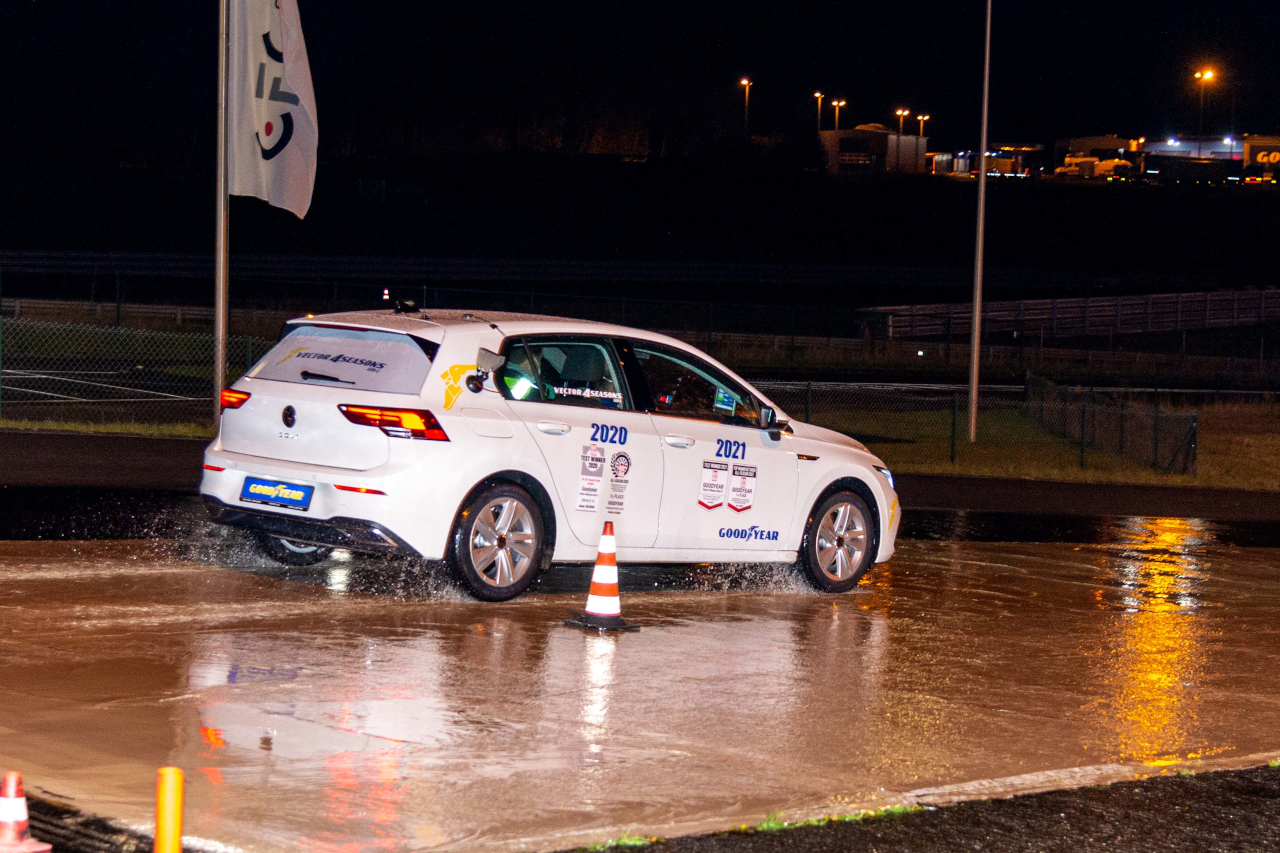 Pneus 4 saisons. Goodyear nous ouvre les coulisses de leur conception