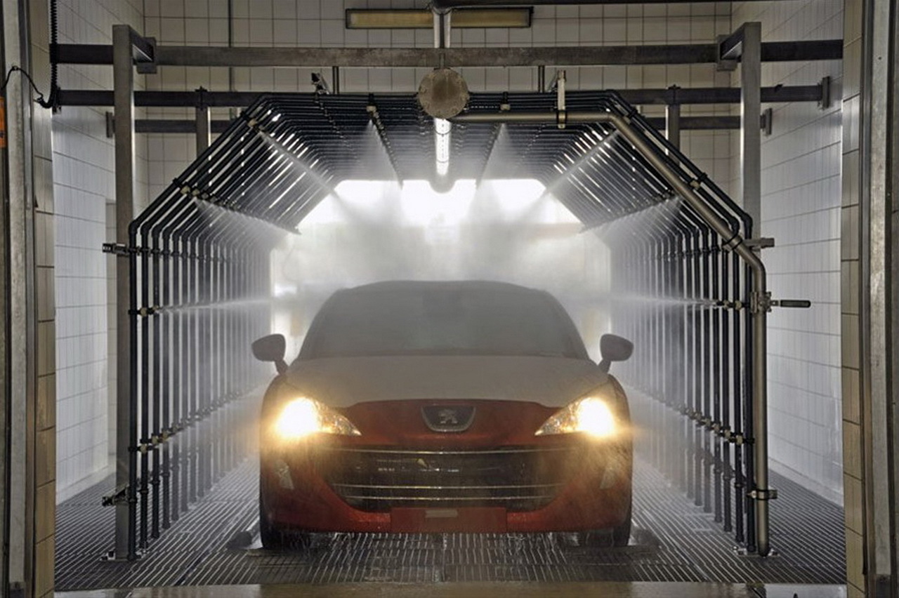 Peugeot RCZ : revivez sa carrière en 100 photos | L'Argus