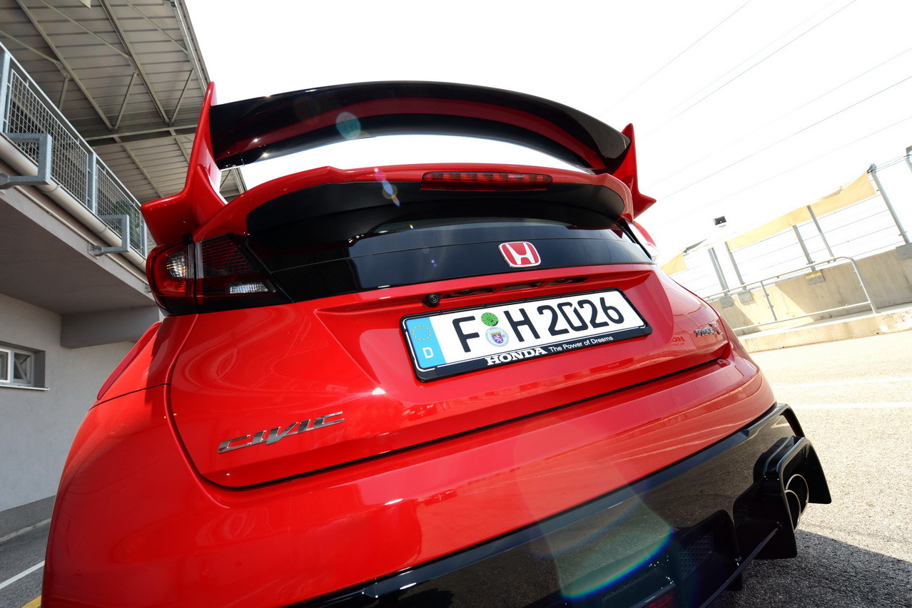 Photo 20 - Essai Honda Civic Type R 2015 : l'efficacité sans la radicalité