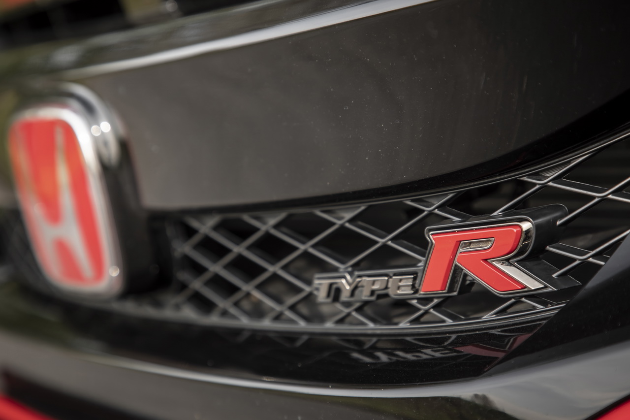 Diaporama et photos - Essai Mégane RS Trophy 300 vs Honda Civic Type R ...