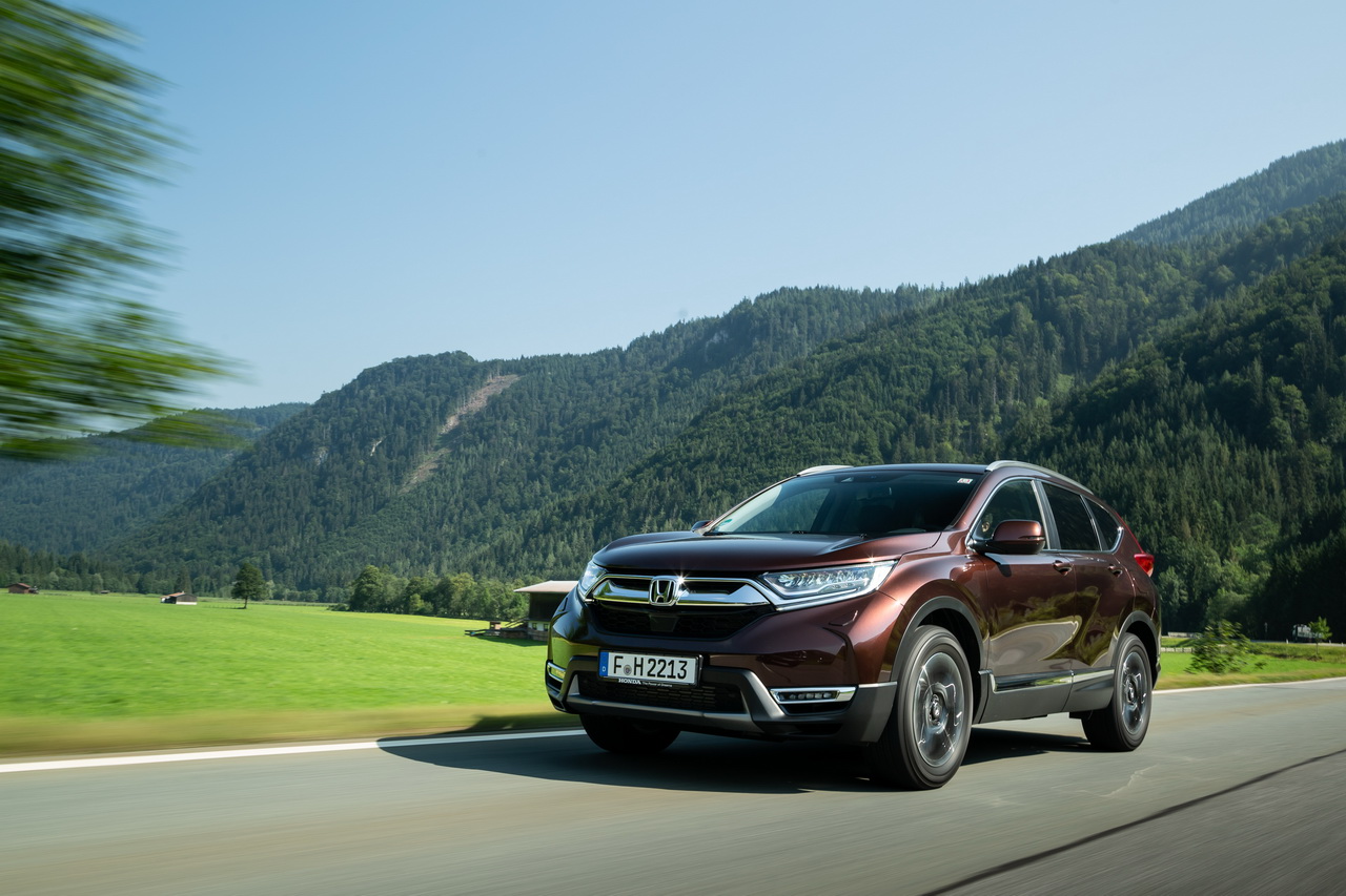 Photo 3 - Honda CR-V 2018 travelling avant gauche - Essai Honda CR-V (2018) : essence, sept ...