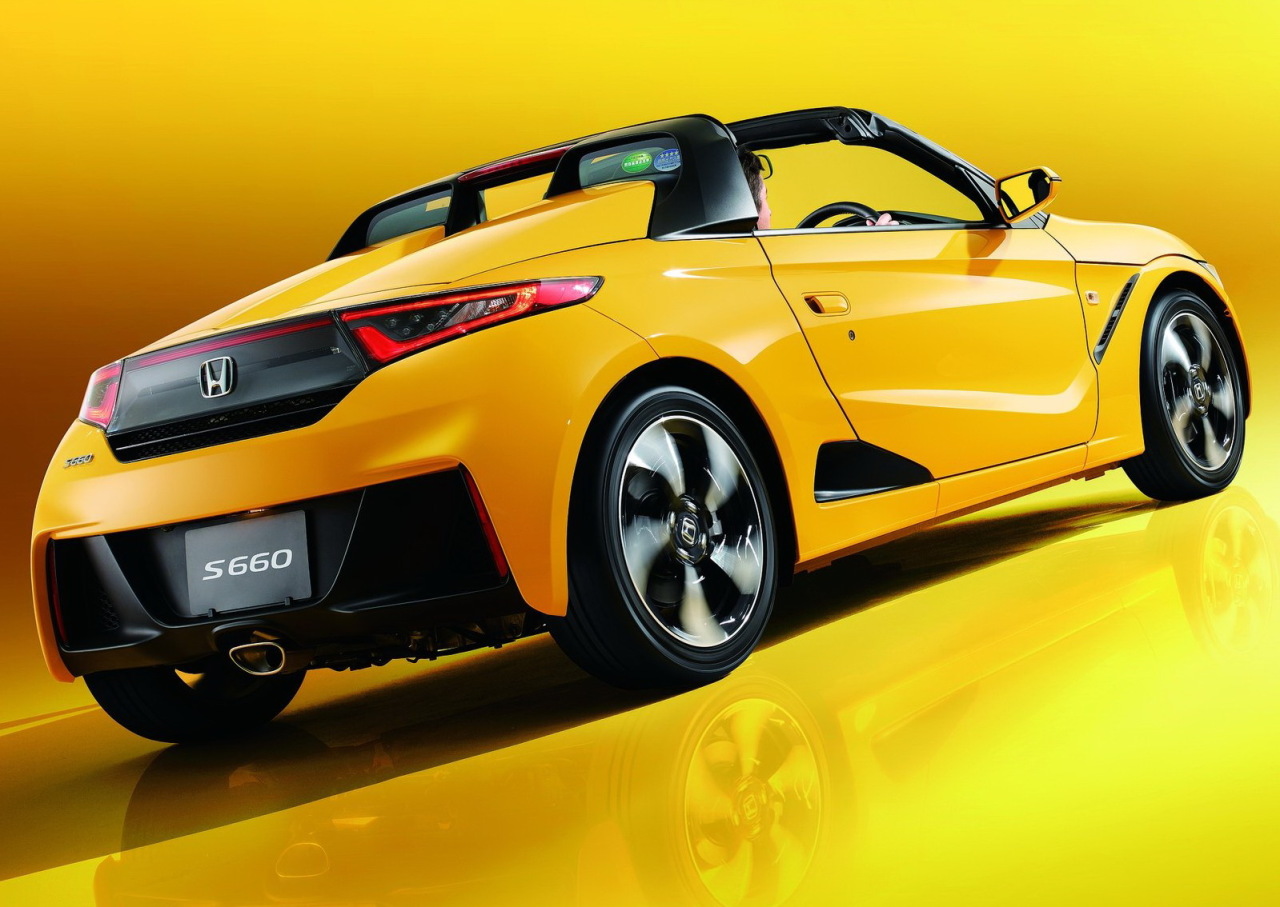 Photo 6 - Honda S660 jaune - Honda S660 (2015) : la version de série du petit roadster japonais