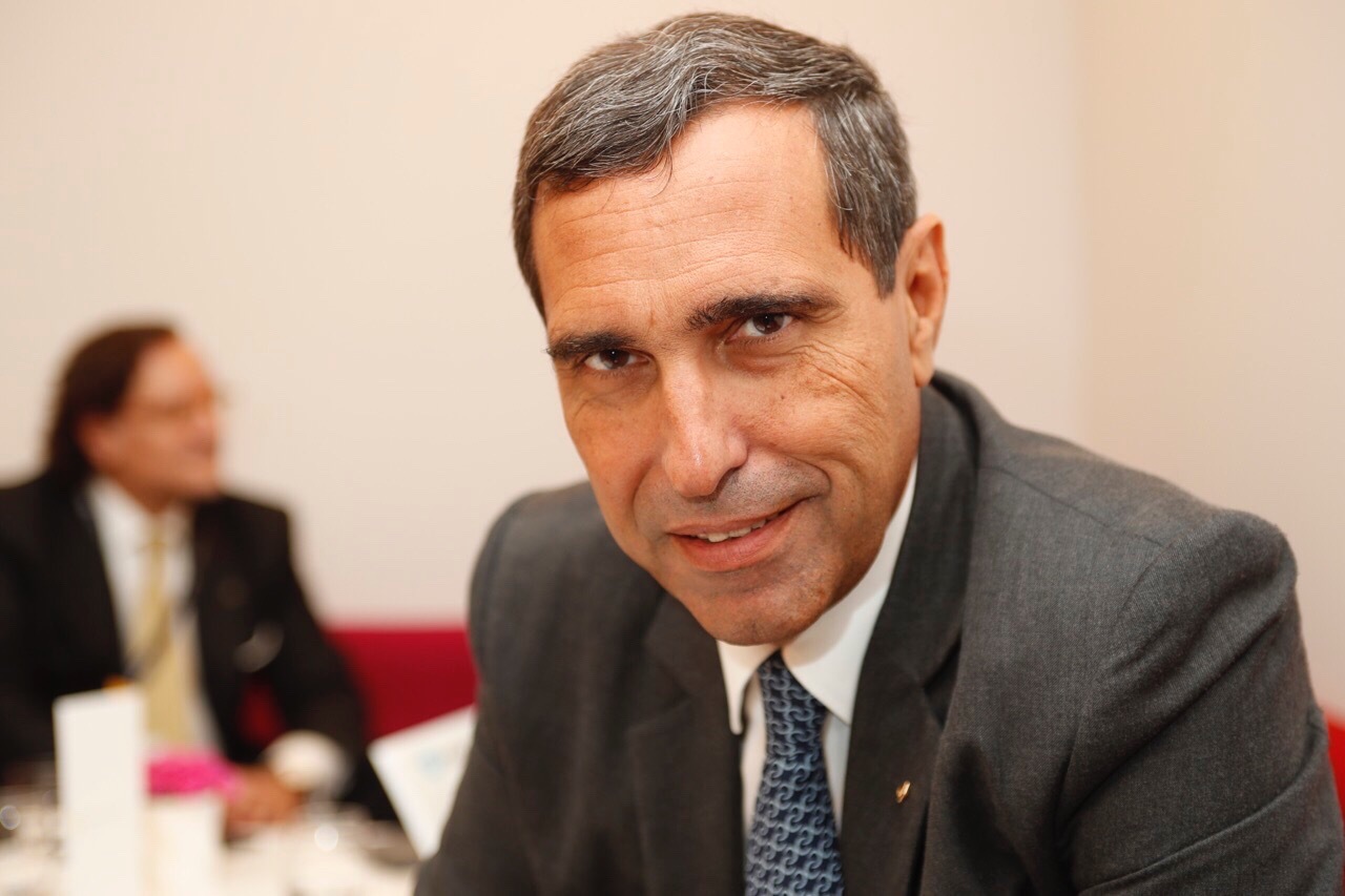 Diaporama et photos - Philippe Buros : "Le panier moyen Renault atteint ...