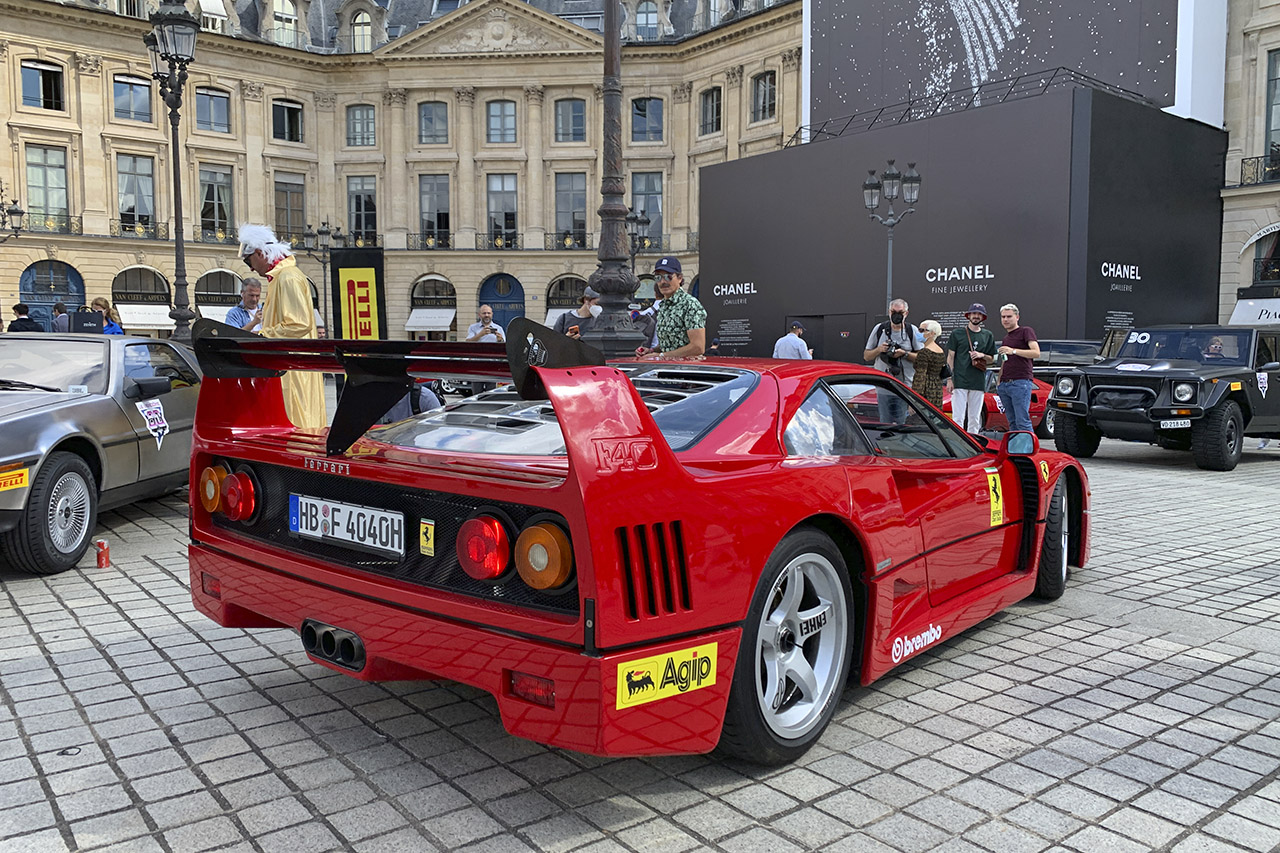 Photo 22 - Ferrari F40 LM arrière - Vendôme 80. Le rallye touristique ...