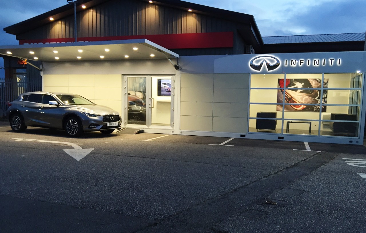 Photo 1 - Showrooms Infiniti Pop-Up Store - Infiniti renforce son maillage en Île-de-France