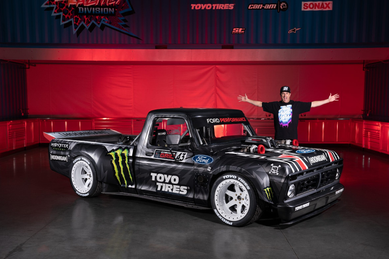 Diaporama et photos - Ken Block. Son pick-up Hoonitruck à vendre près d ...