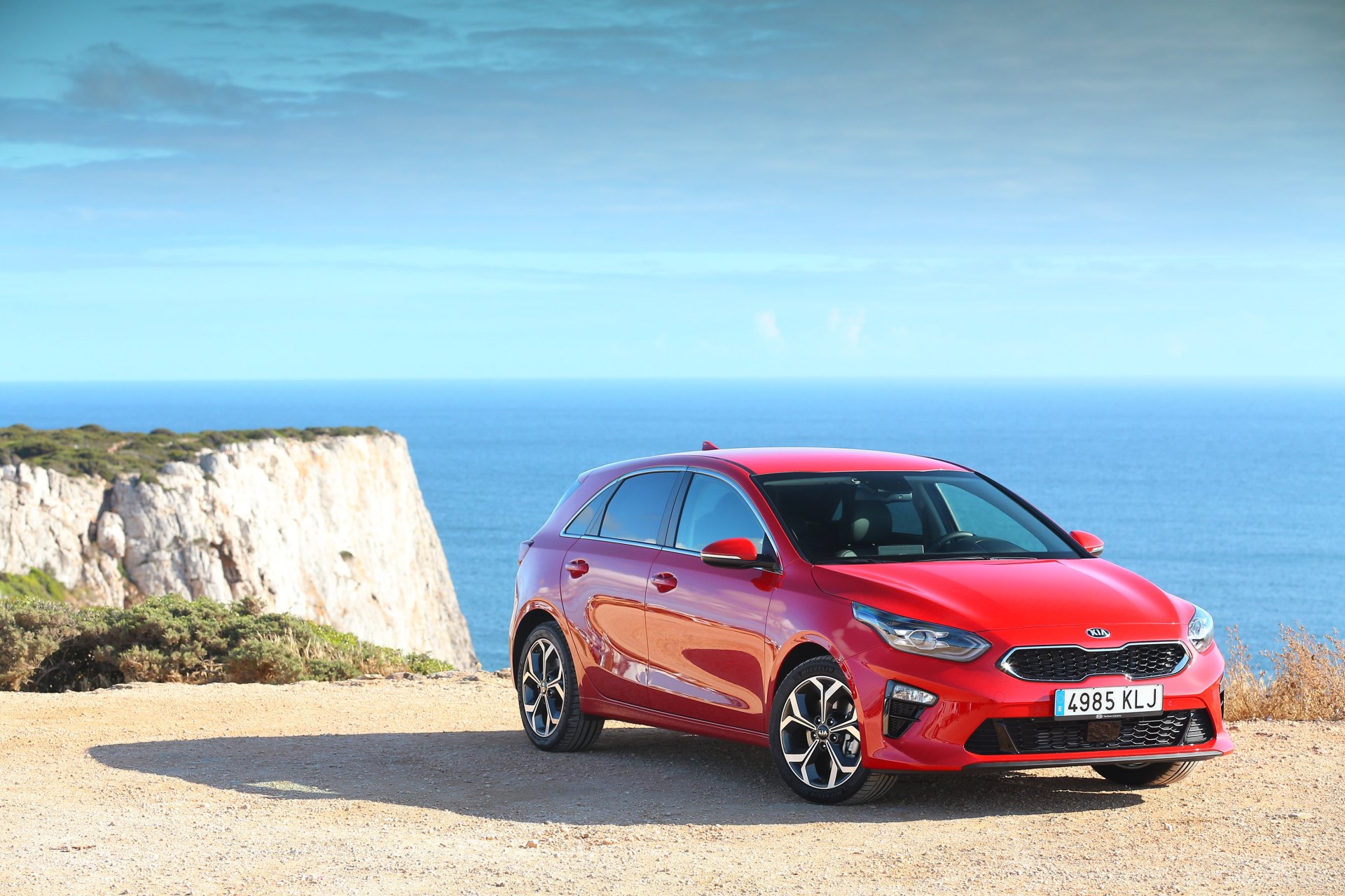 Kia Ceed (2021). La berline, le break et le shooting brake restylés