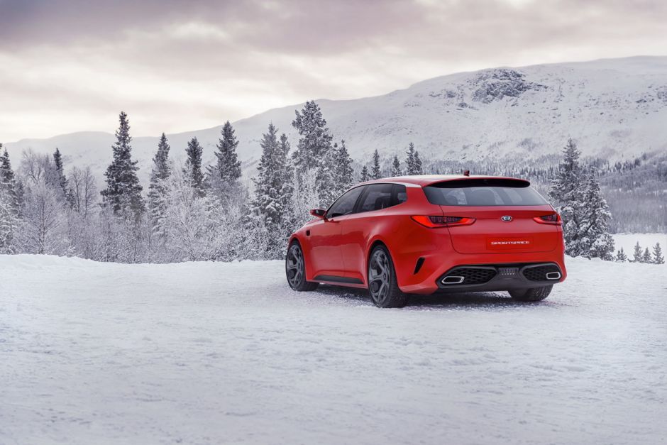 Kia Sportspace concept : le break Optima est prêt pour Genève - Photo ...